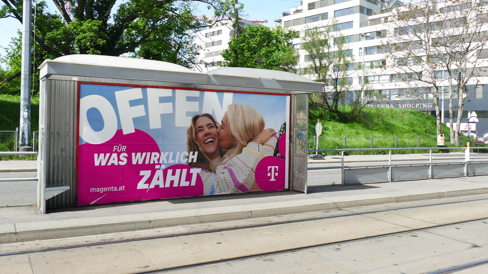 Magenta - Offen für Mehr — KUBRIK